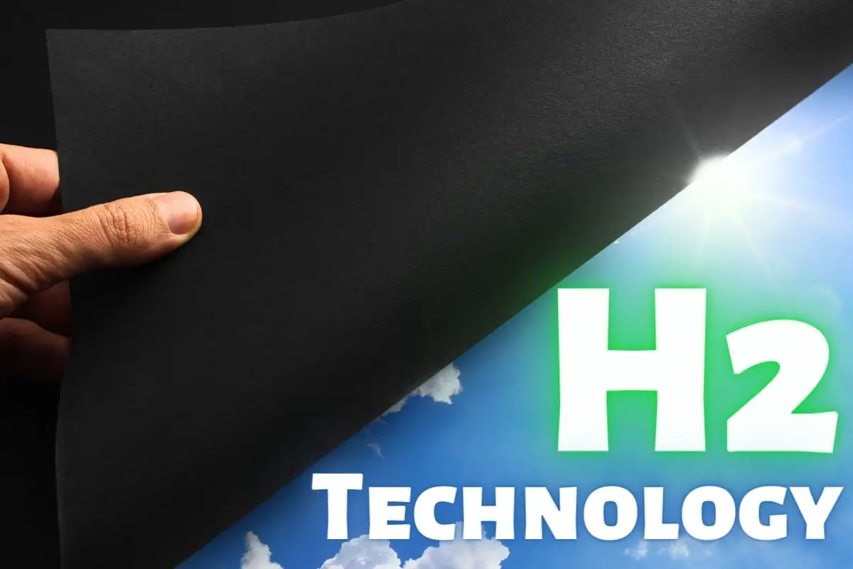 Larger SunHydrogen green hydrogen generator using nanoparticle ...